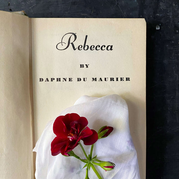 Rebecca by Daphne Du Maurier - 1940s Edition of the Modern Library Ser ...