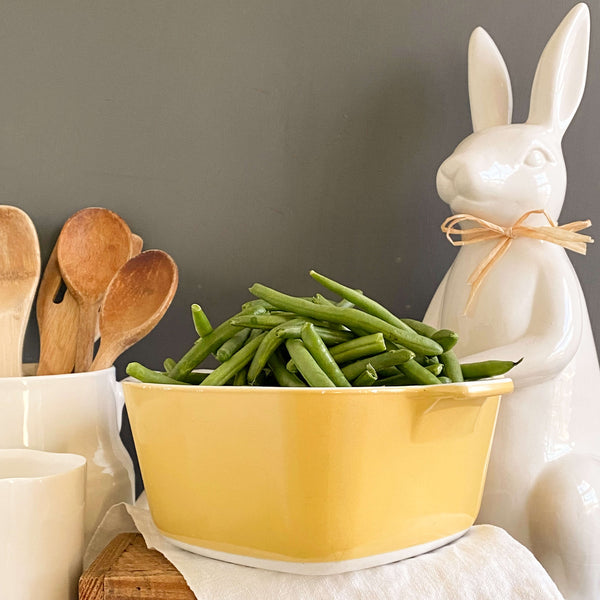 Vintage Corning Ware Harvest Pattern 1 3/4 Quart Sauce Pan circa 1970- – In The Vintage Kitchen Shop