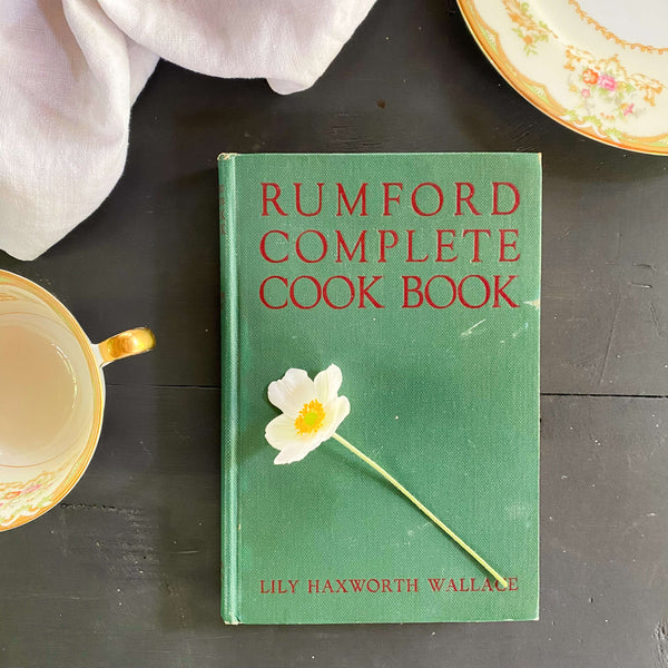 Rumford Complete Cook Book by Lily Haxworth Wallace - 1932 Edition – In ...