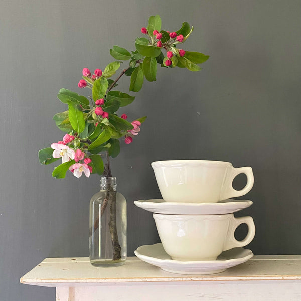 Vintage 1960s White Restaurant-Ware Cups and Saucers - Your Host Scall ...