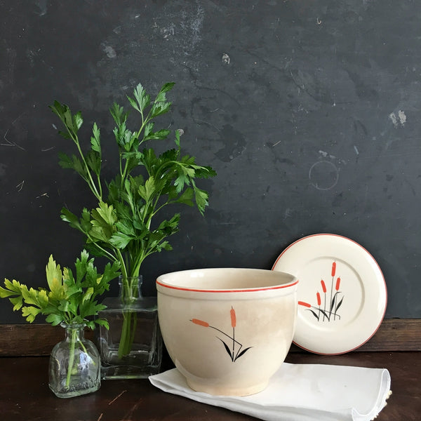 1940's Covered Refrigerator Dish - Cattails Pattern By Universal Potte ...