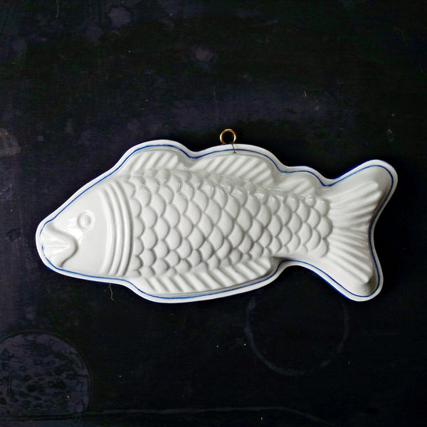 Large Ceramic Fish Mold Wall Hanging - Vintage Blue and White Knobler ...